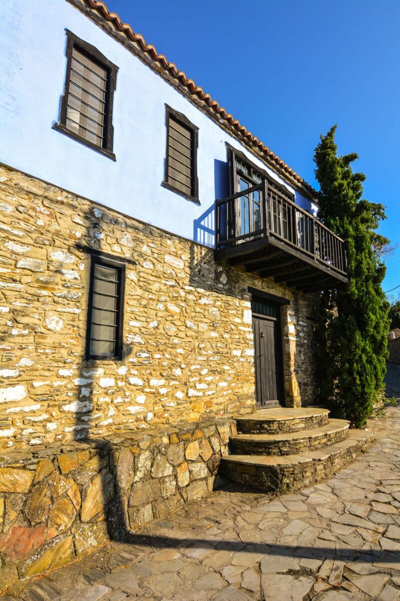 Και η Χαλκιδική έχει τον Παρθενώνα της – TravelShare
